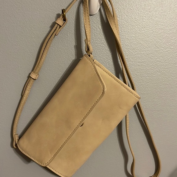 Bags | Cross Body Purse | Poshmark